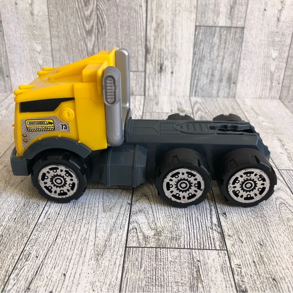Mattel | Toys | Mattel Matchbox Car Carrier Hauler Semi Truck Tractor ...